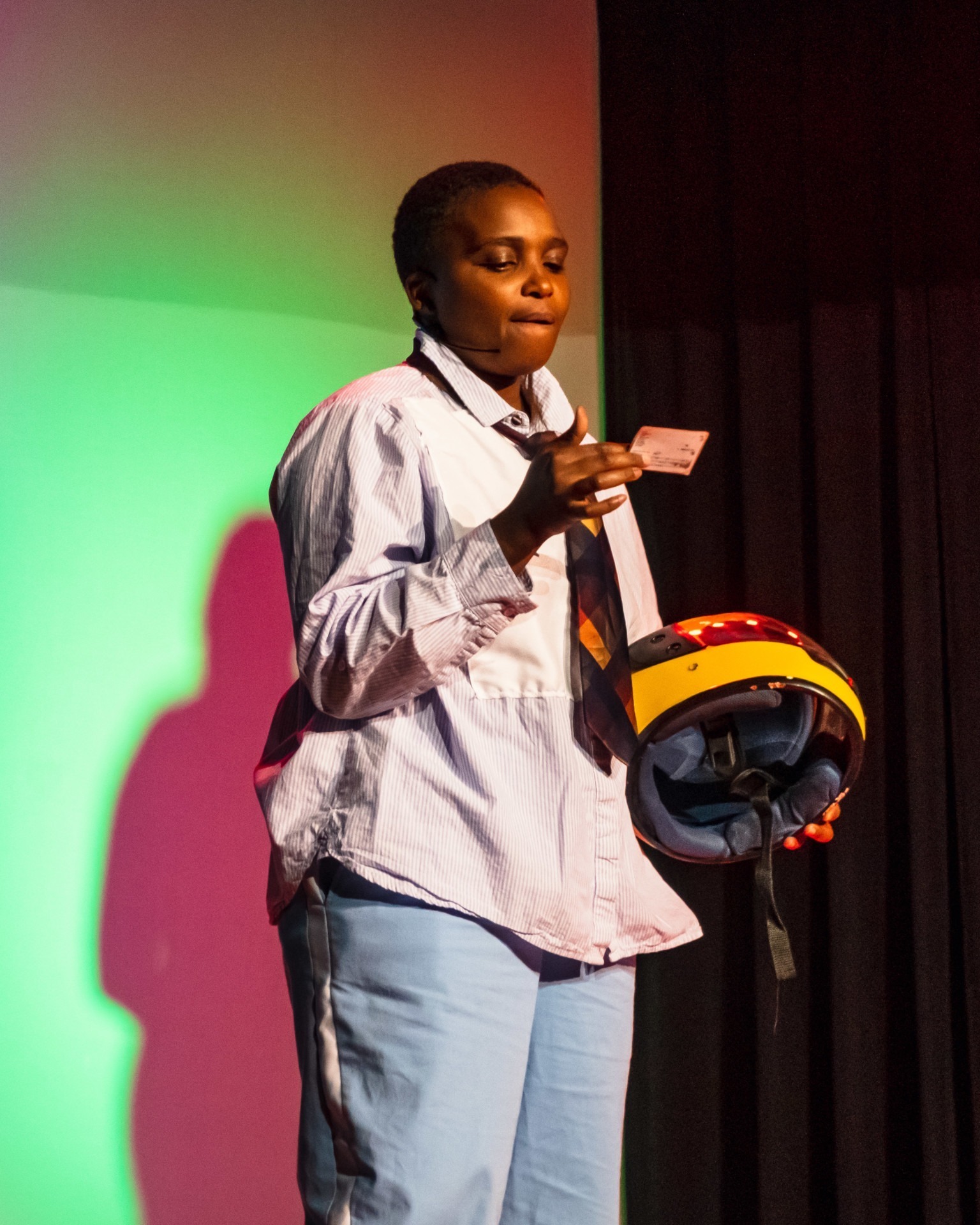 Creatives Garage présente "BLOOMS IN THE DARK: A SHOW WITH THE ...